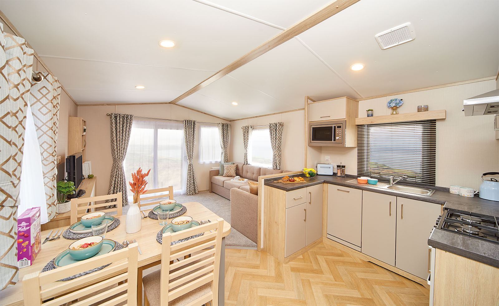 New Caravan: Carnaby Bayview - McNicholl Caravans